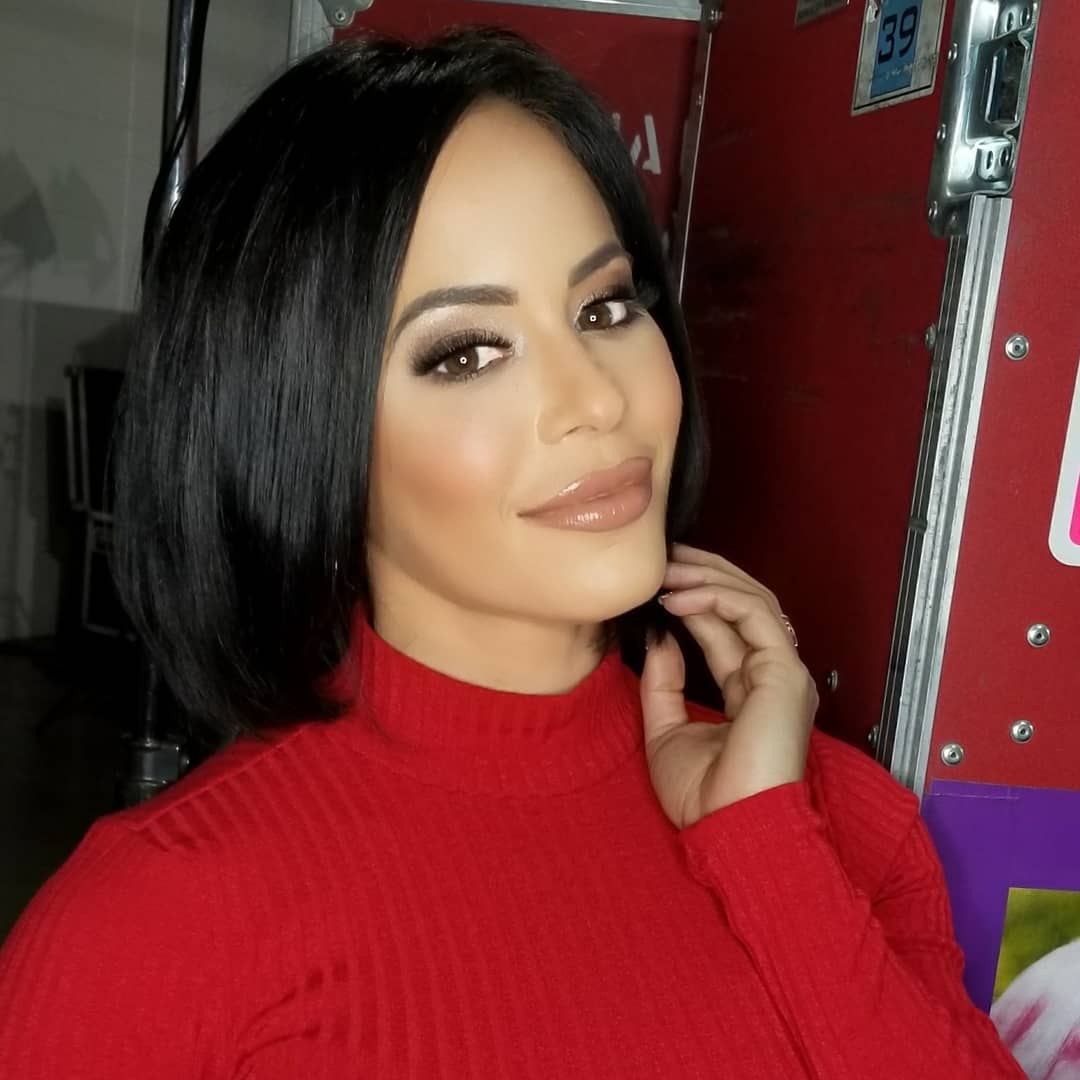 RAW glam | Scrolller