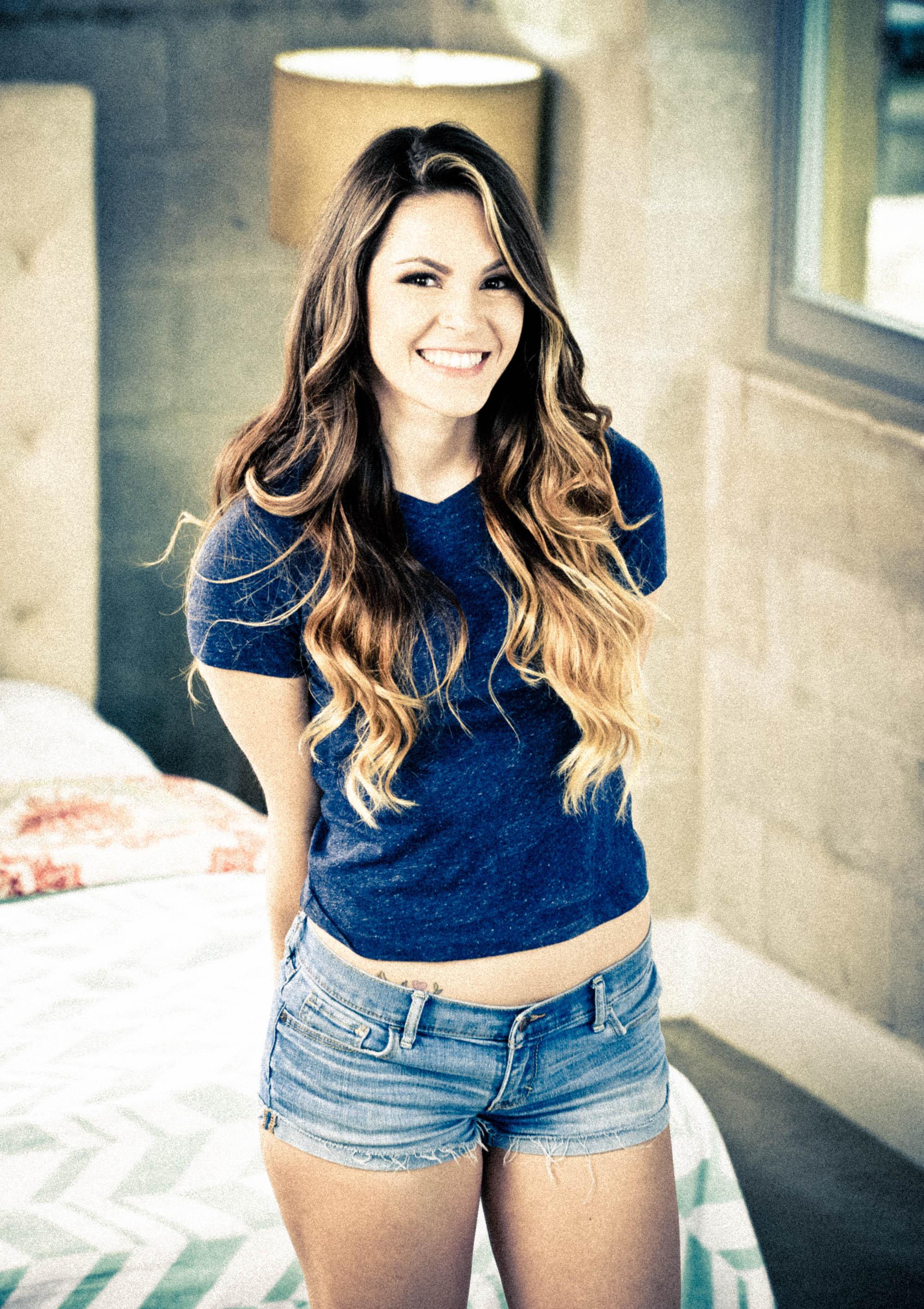 Rayna Rose | Scrolller