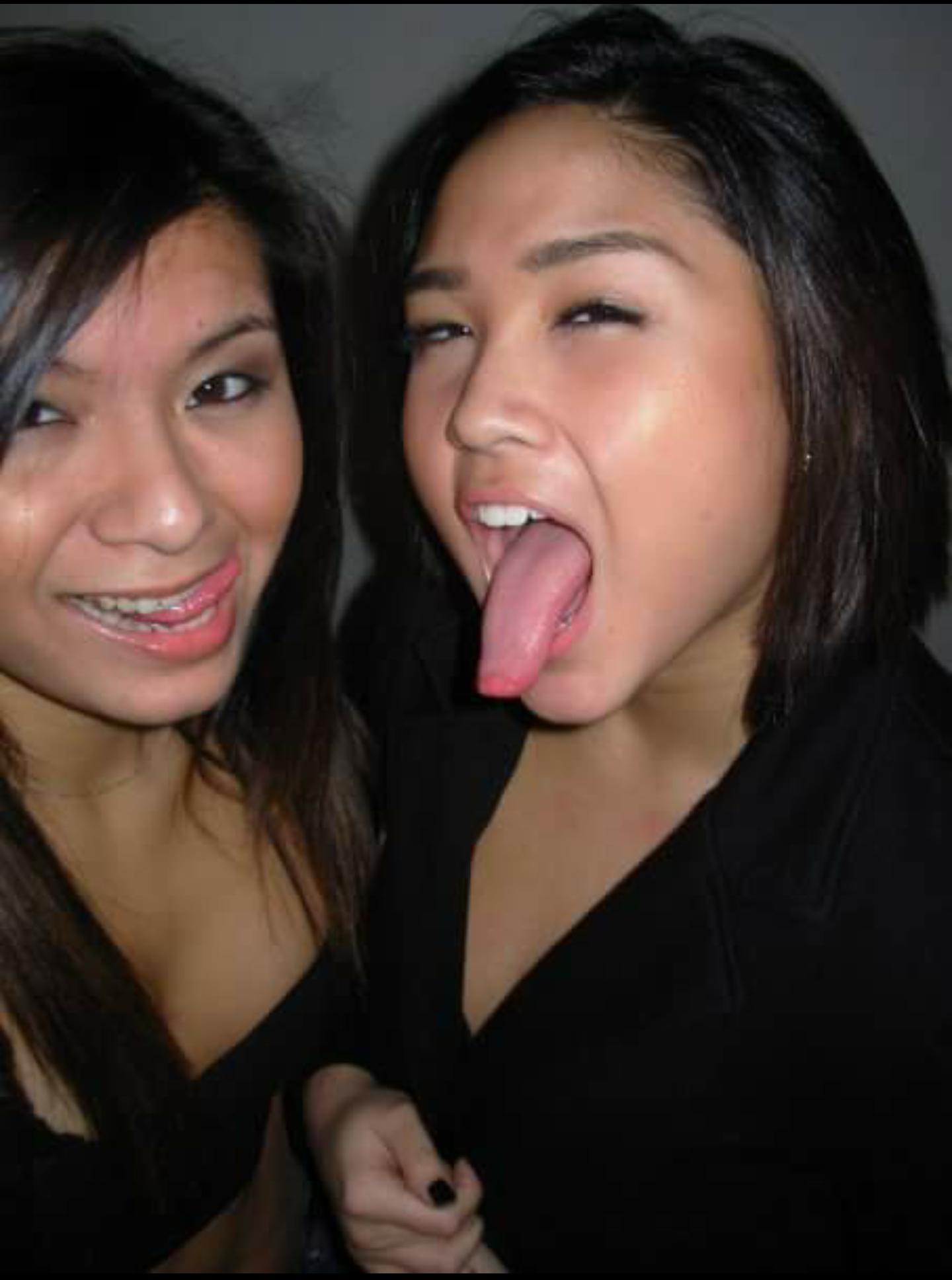 Ready and willing | Scrolller