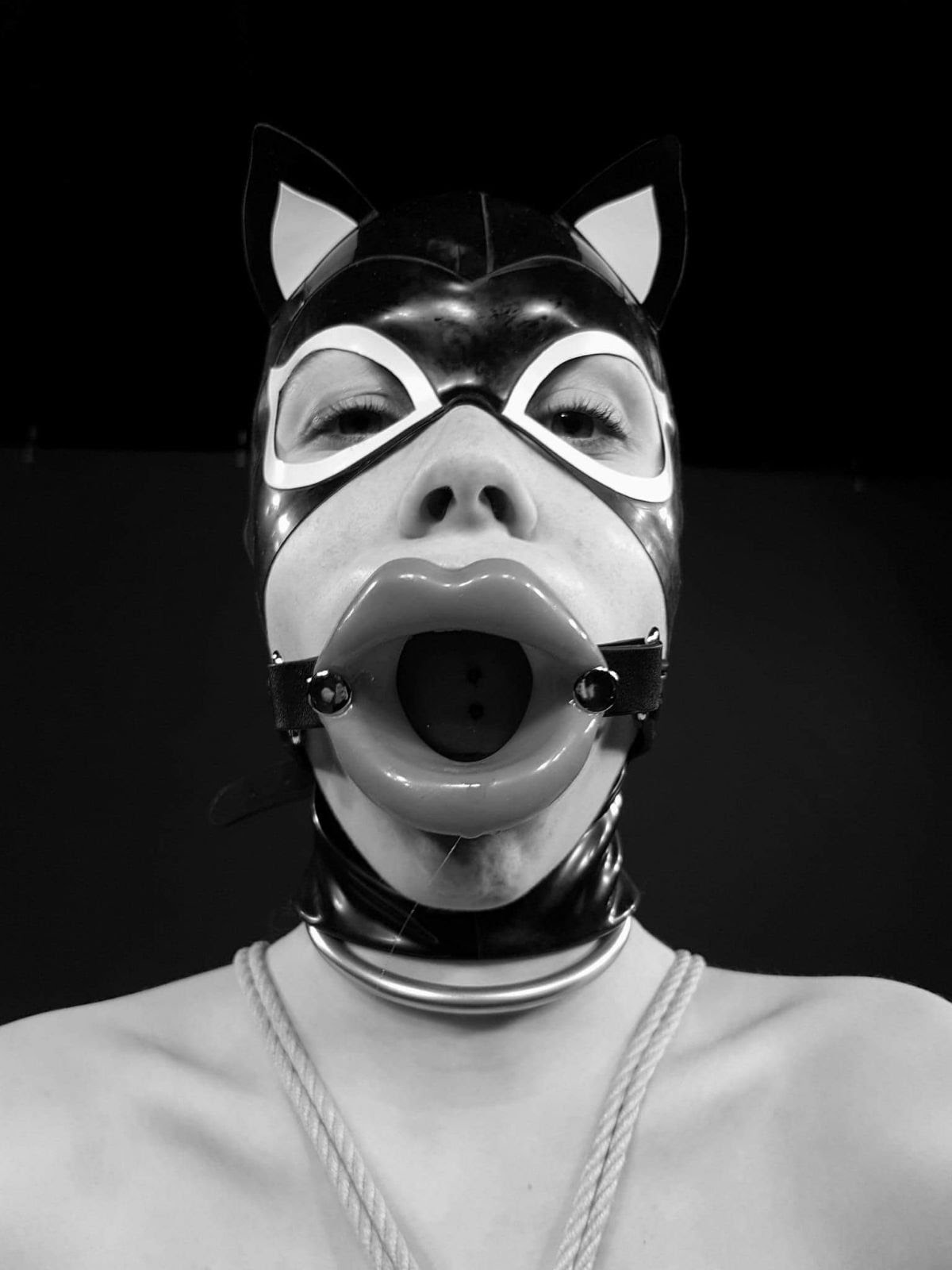 ready for insert... | Scrolller