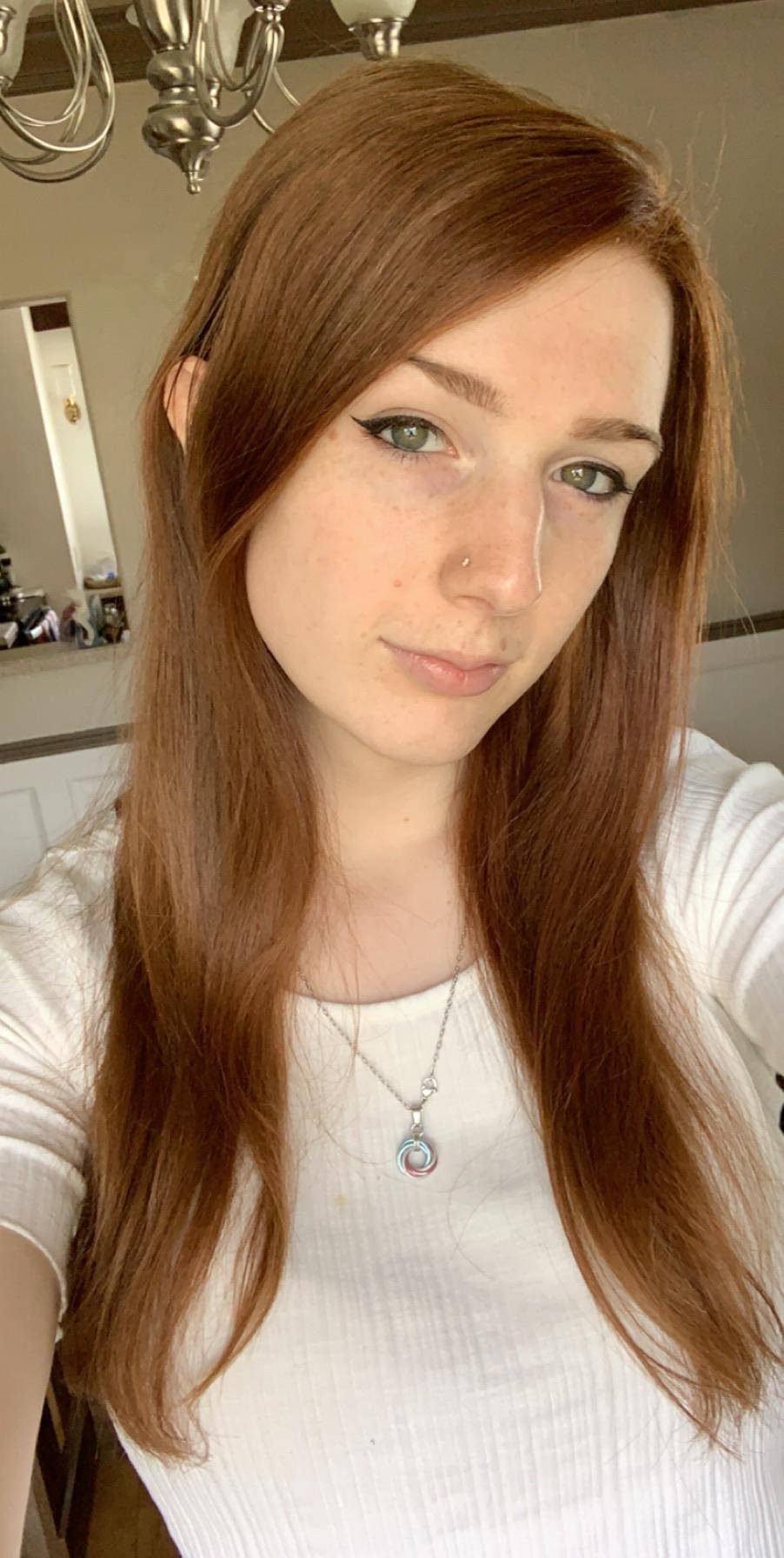 Really loving my eyes in this lighting | Scrolller