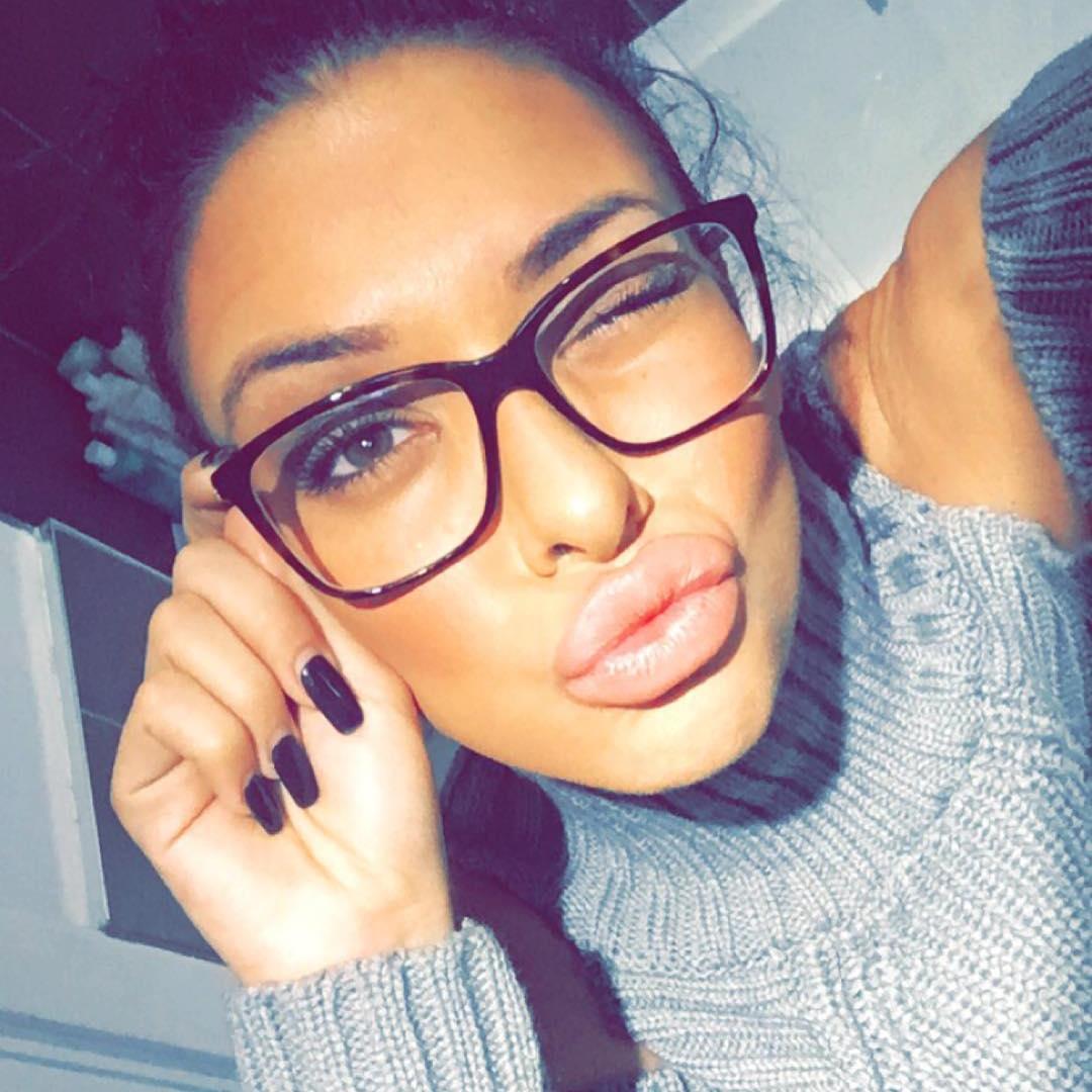 Rebecca Kelly's Amazing Pout | Scrolller