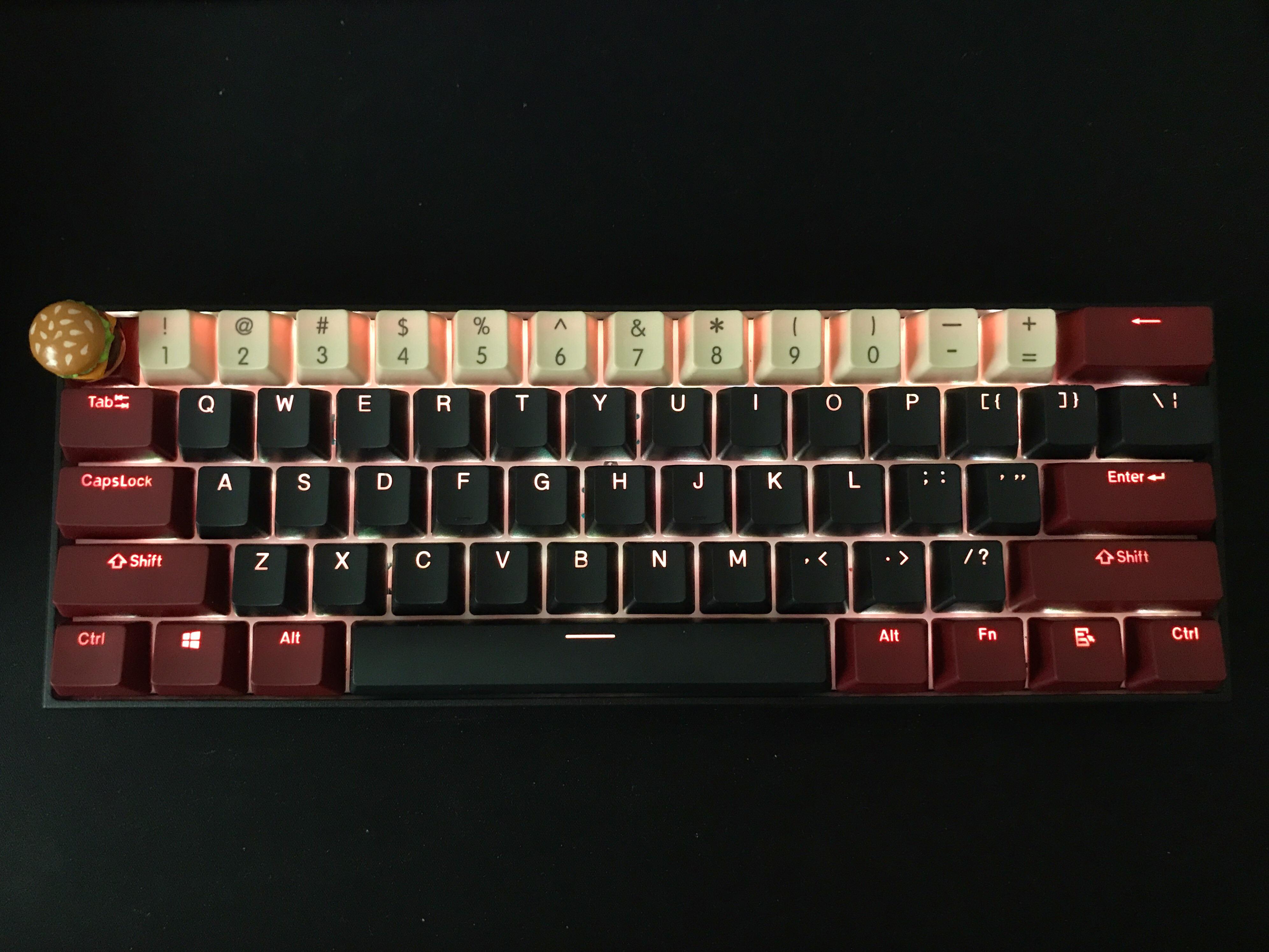 Red and Black theme Anne Pro 2 | Scrolller