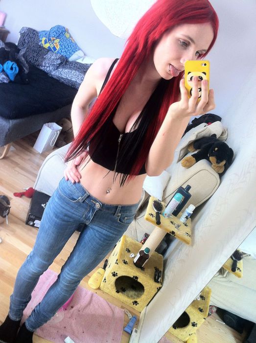 red head! | Scrolller