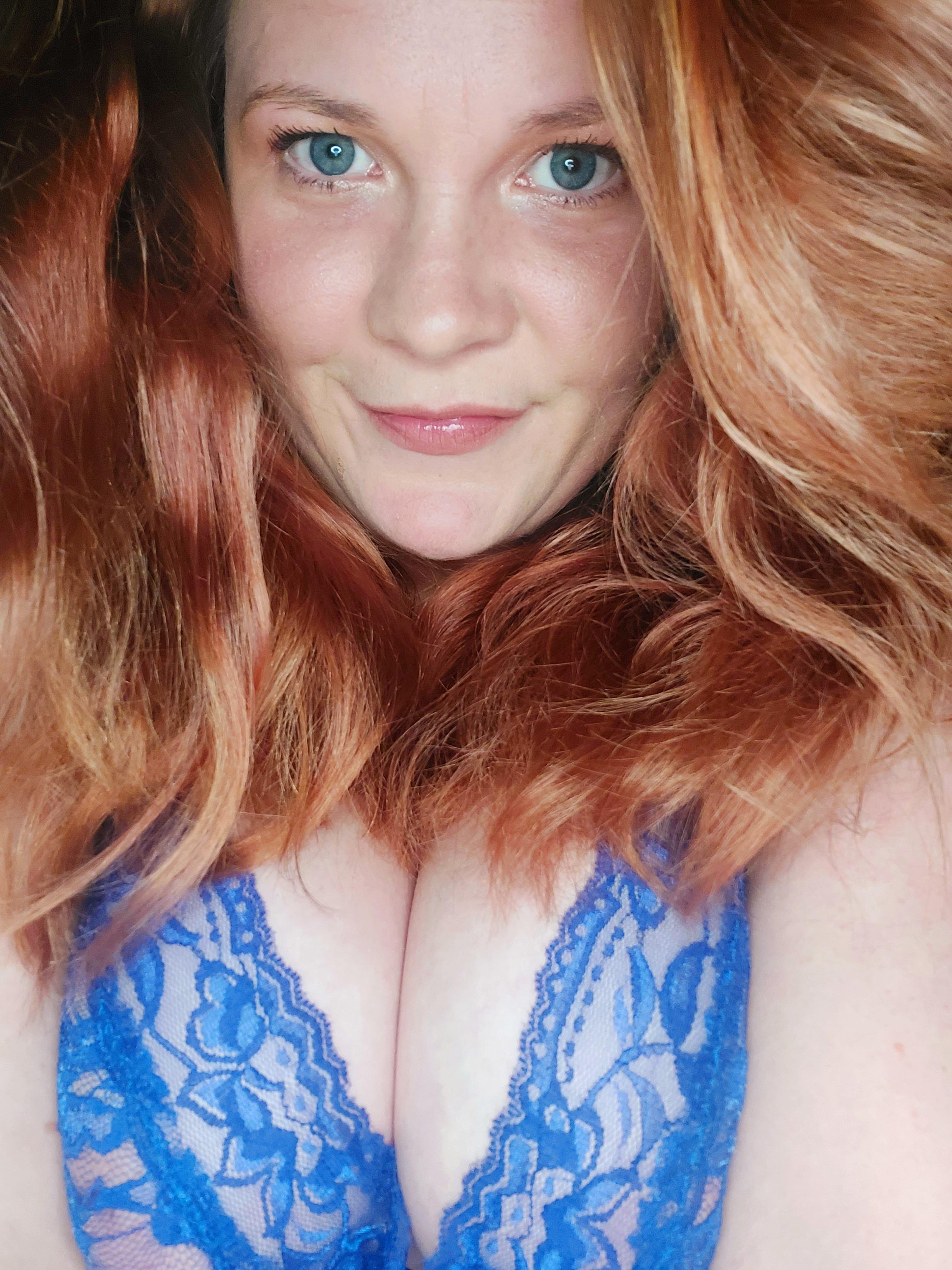 💙 put it in my mouth daddy 😜 | Scrolller