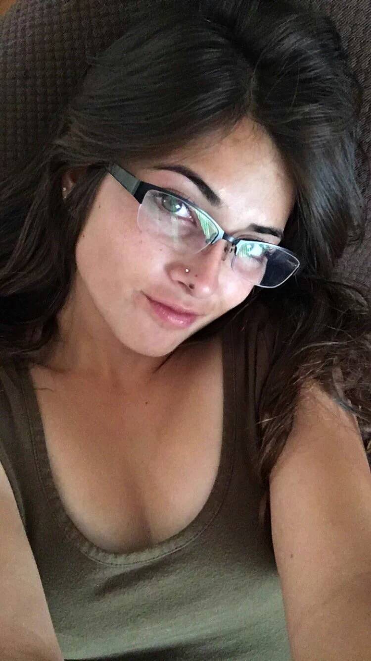 [REQUEST] Old friend | Scrolller