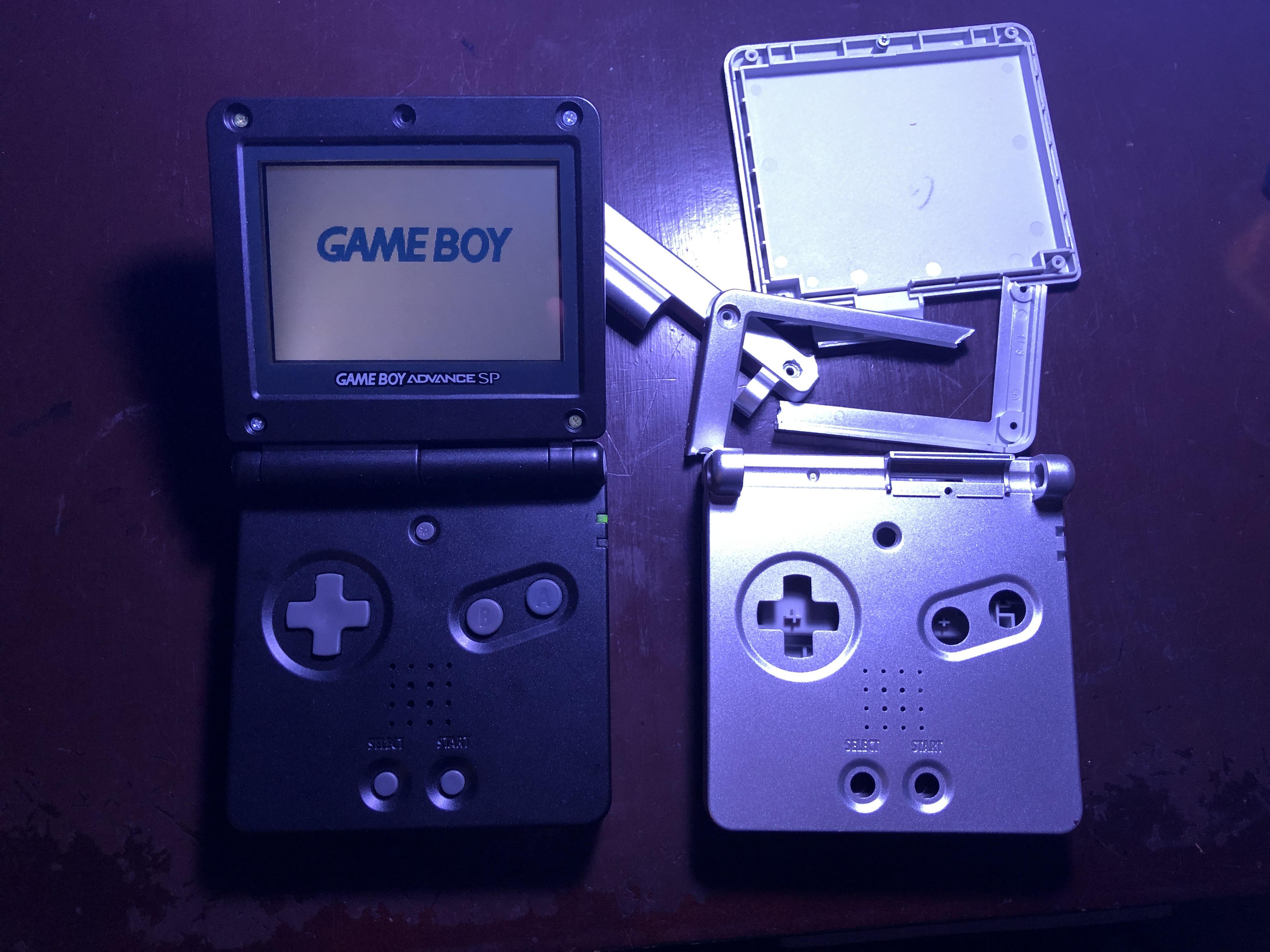 Reshelled my first every gameboy with zero experience! | Scrolller