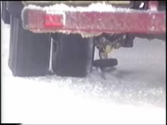 Retractable Tire Chains | Scrolller