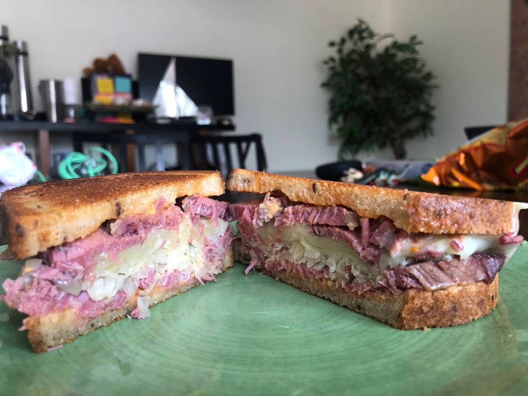 Reuben Sandwich - Corned Beef 180f/10h | Scrolller