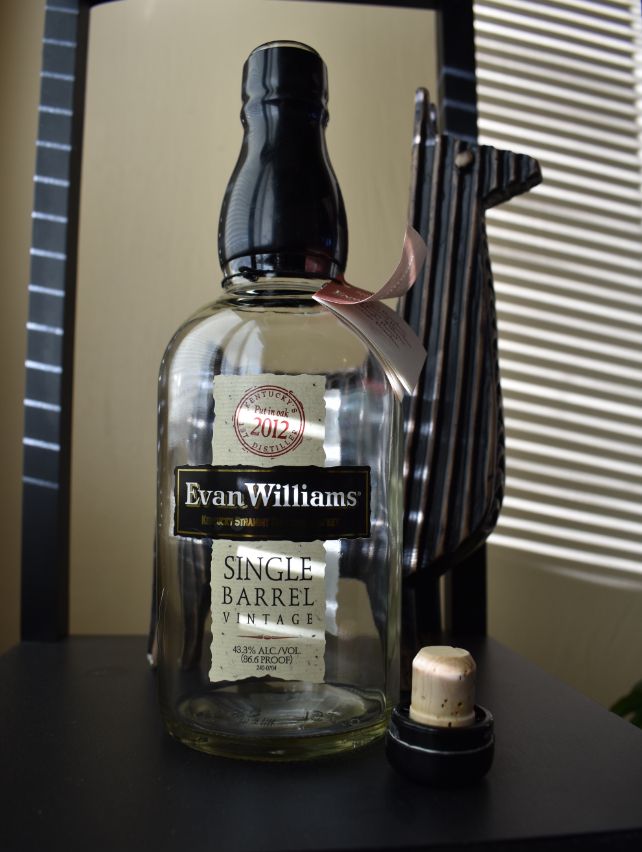 Review #73: Evan Williams Single Barrel | Scrolller