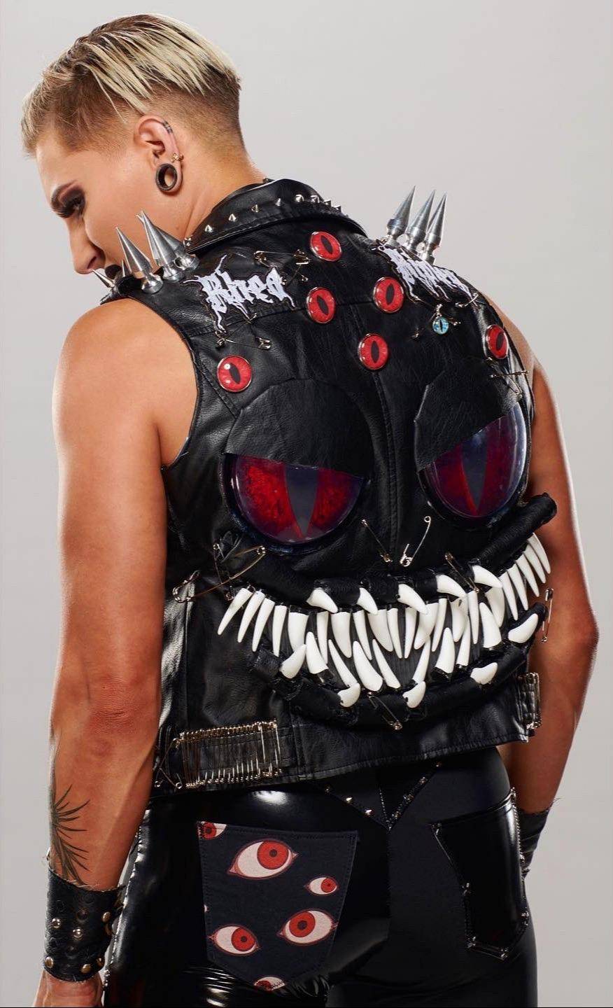 Rhea Ripley | Scrolller