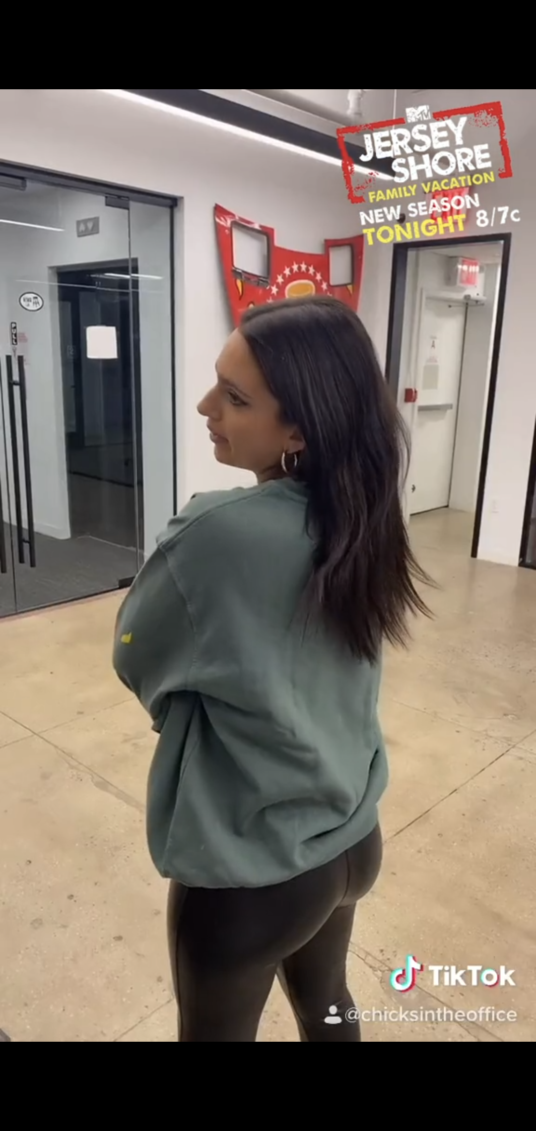 Ria ass in leather pants | Scrolller