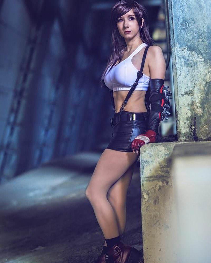 Riddle Tifa | Scrolller
