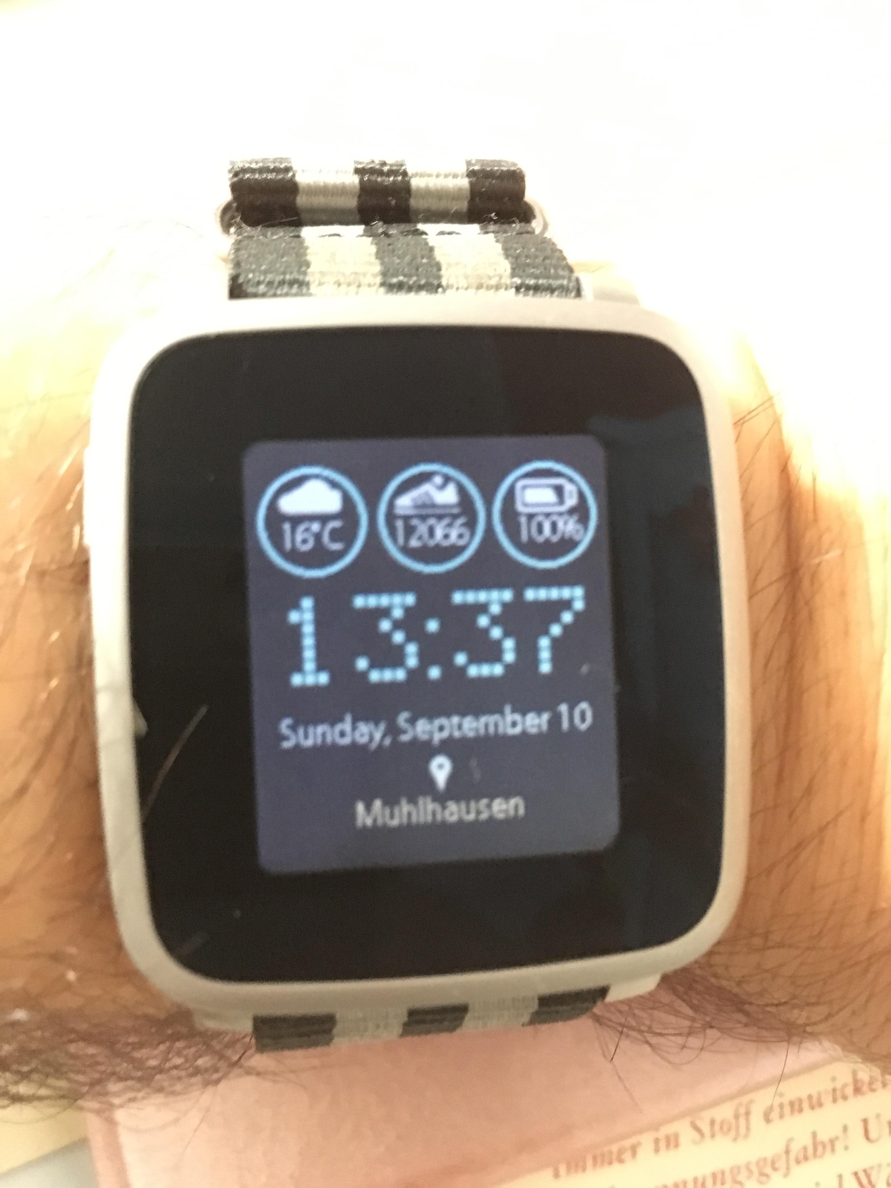 Right time! #pebble | Scrolller