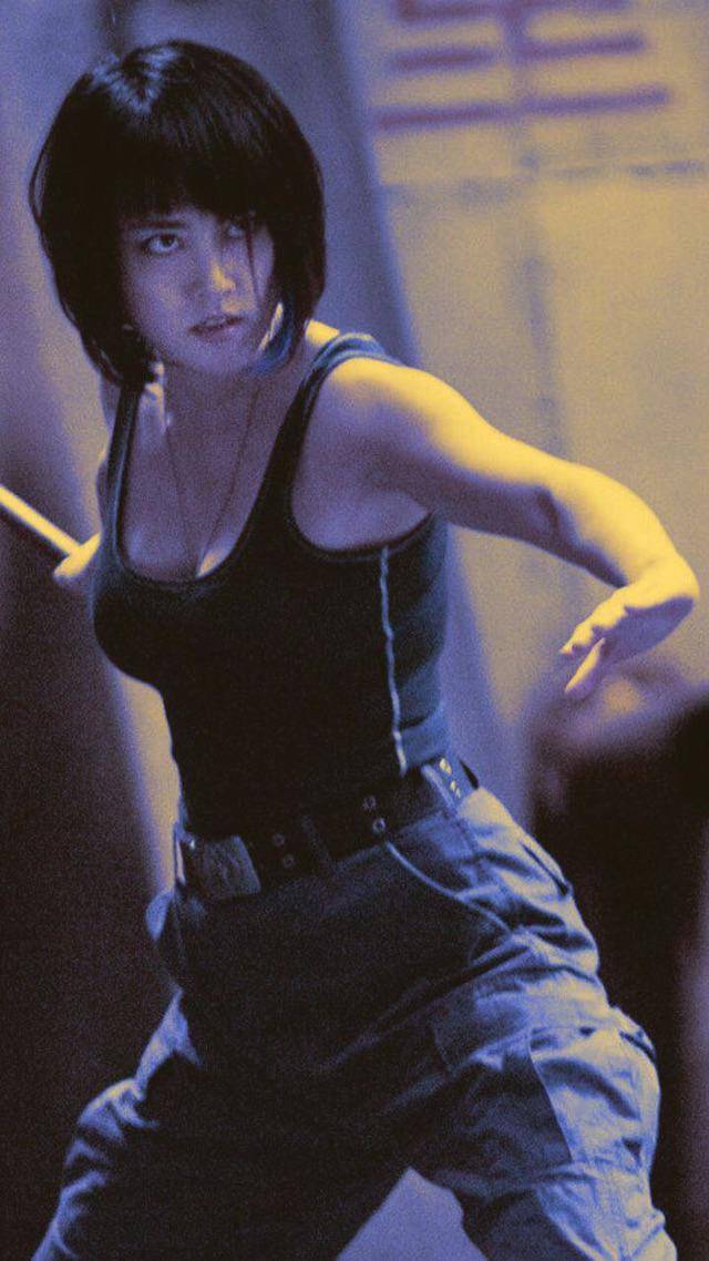 Rinko Kikuchi | Scrolller