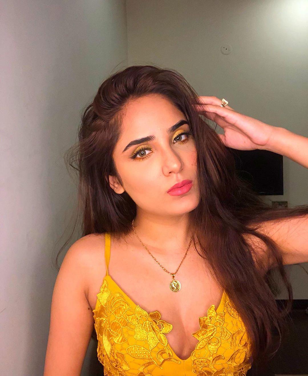 Roha batool exposing a lot more | Scrolller