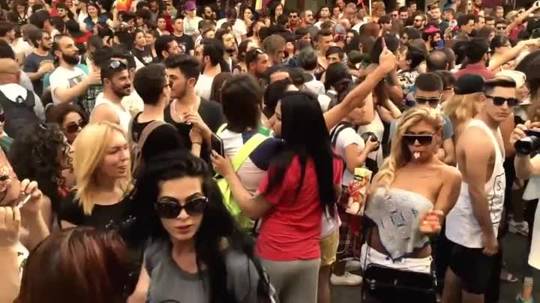 Rolling Stones | Scrolller