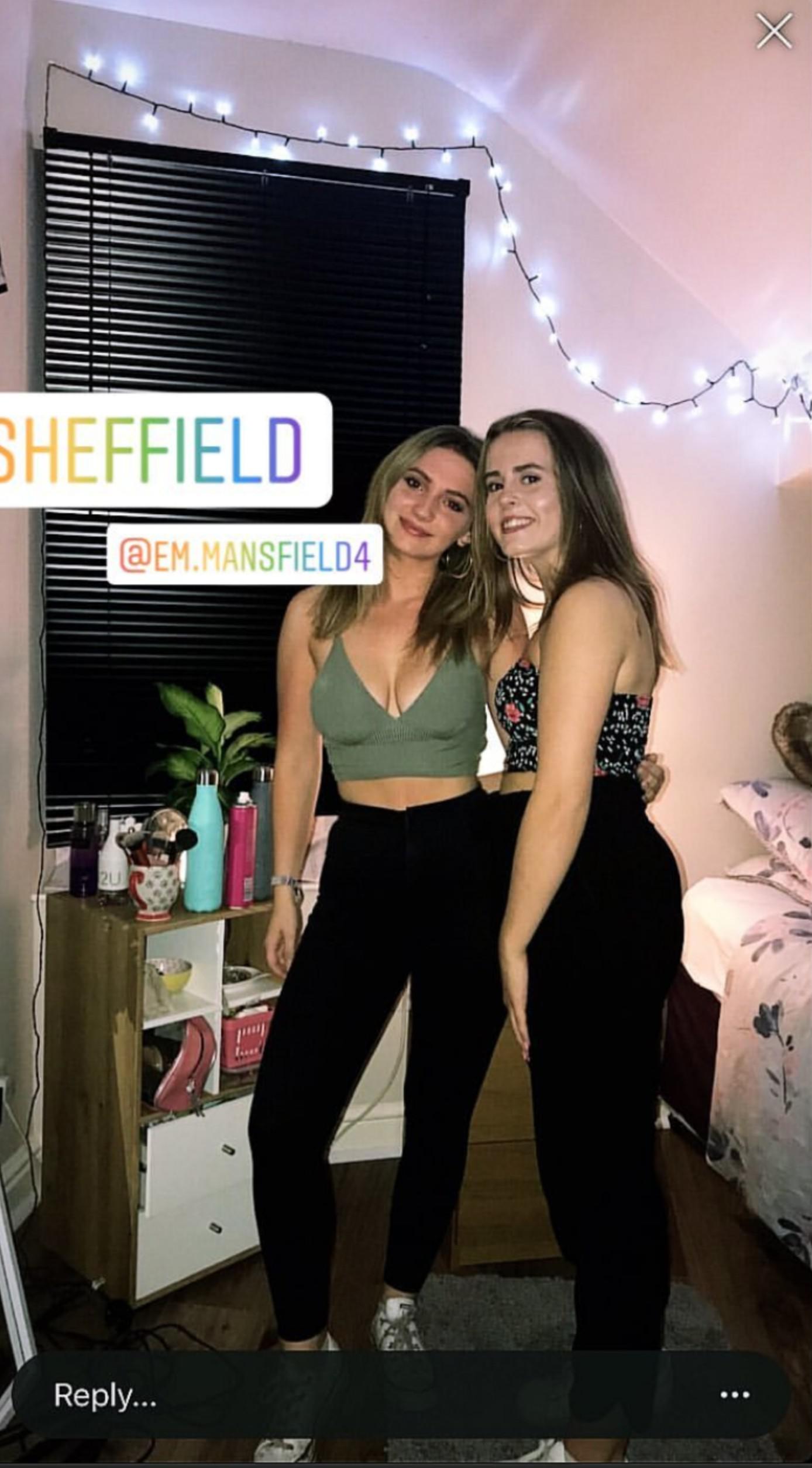 Rosie Bentham | Scrolller