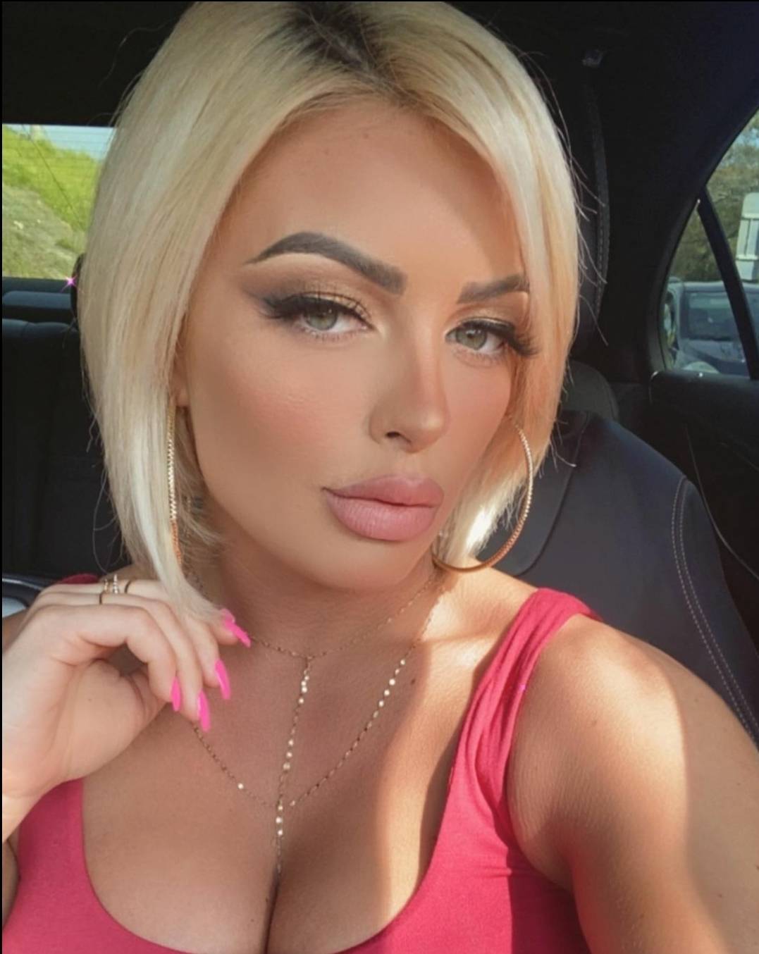 RP/catfish me as a bimbo, chav or any girl you like and HUMILIATE me (spitting, farting, findom ...