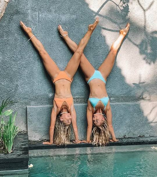 Rybka twins | Scrolller