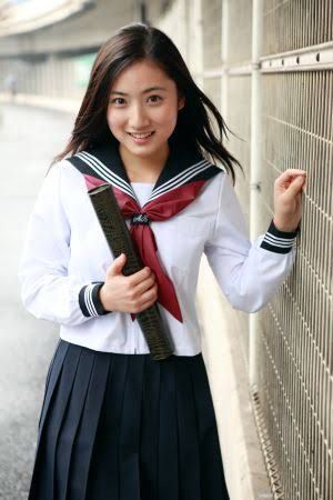 saaya in uniform | Scrolller