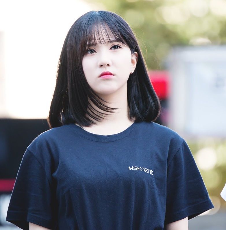 sAd Eunha | Scrolller