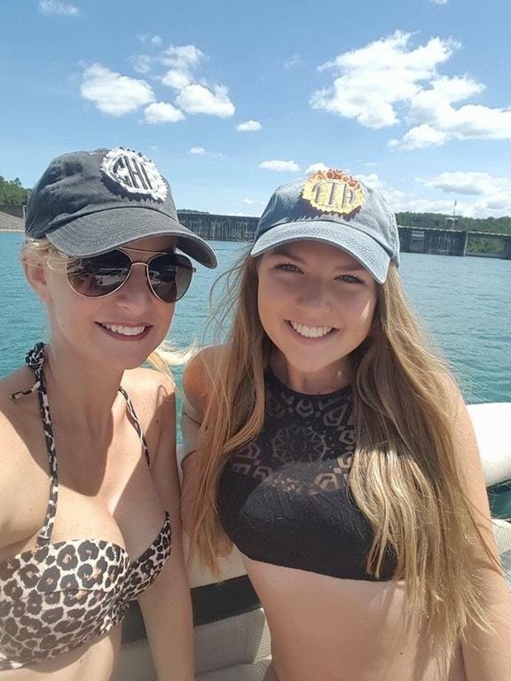 Same mother and daughter | Scrolller