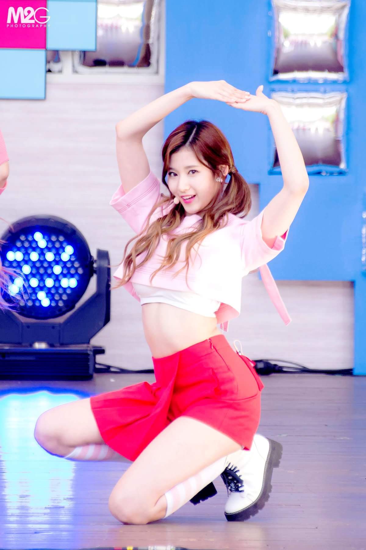 Sana's 'S' Line | Scrolller