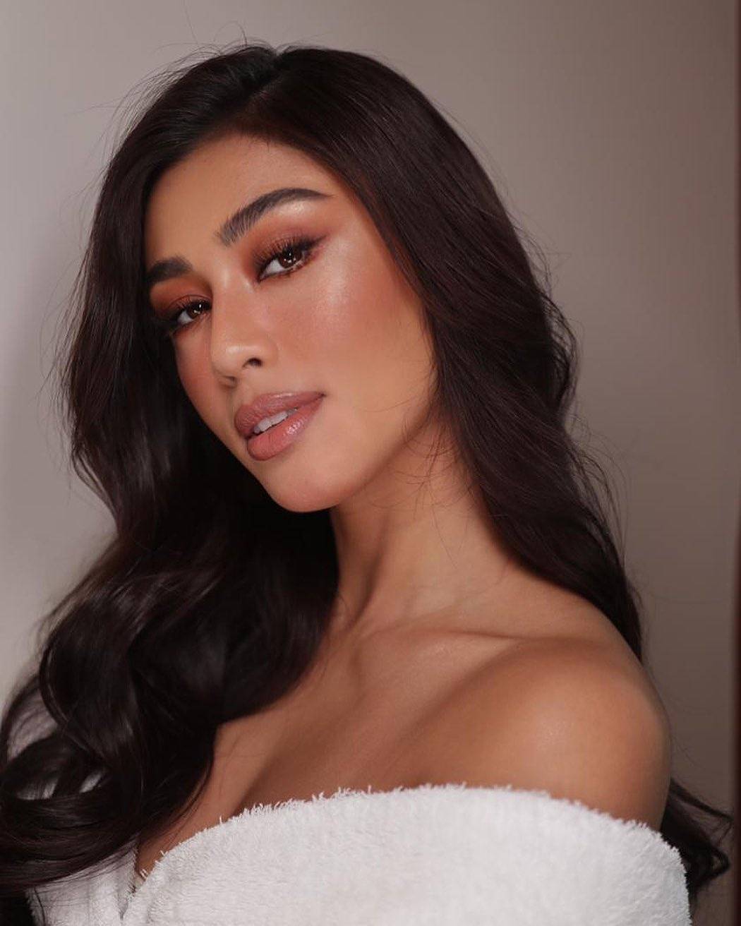 Sandra Lemonon | Scrolller