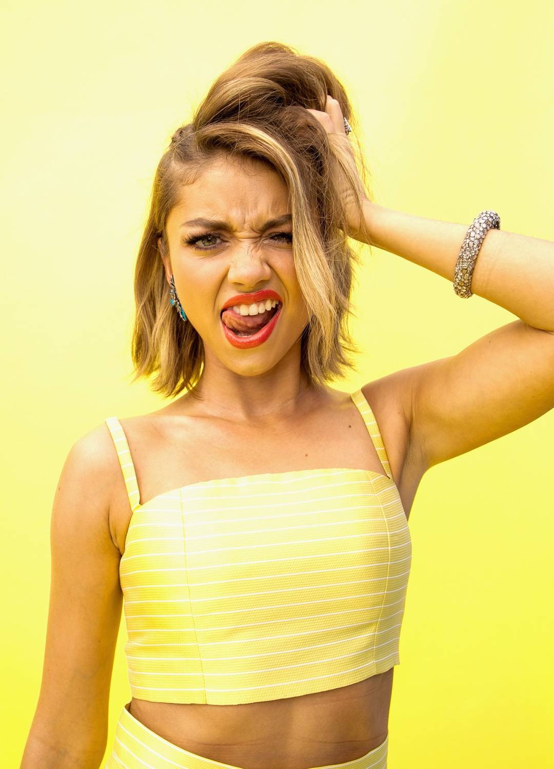 Sarah Hyland [119] Scrolller