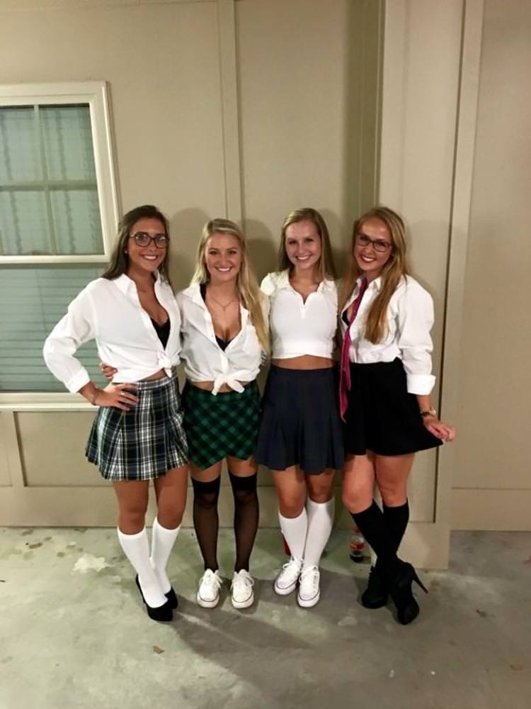 Schoolgirls | Scrolller