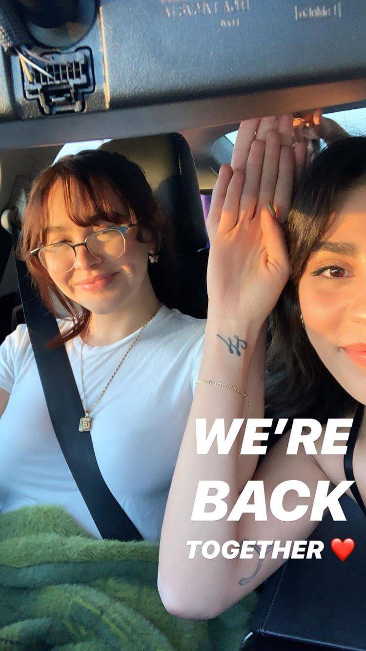 Scissor sisters | Scrolller