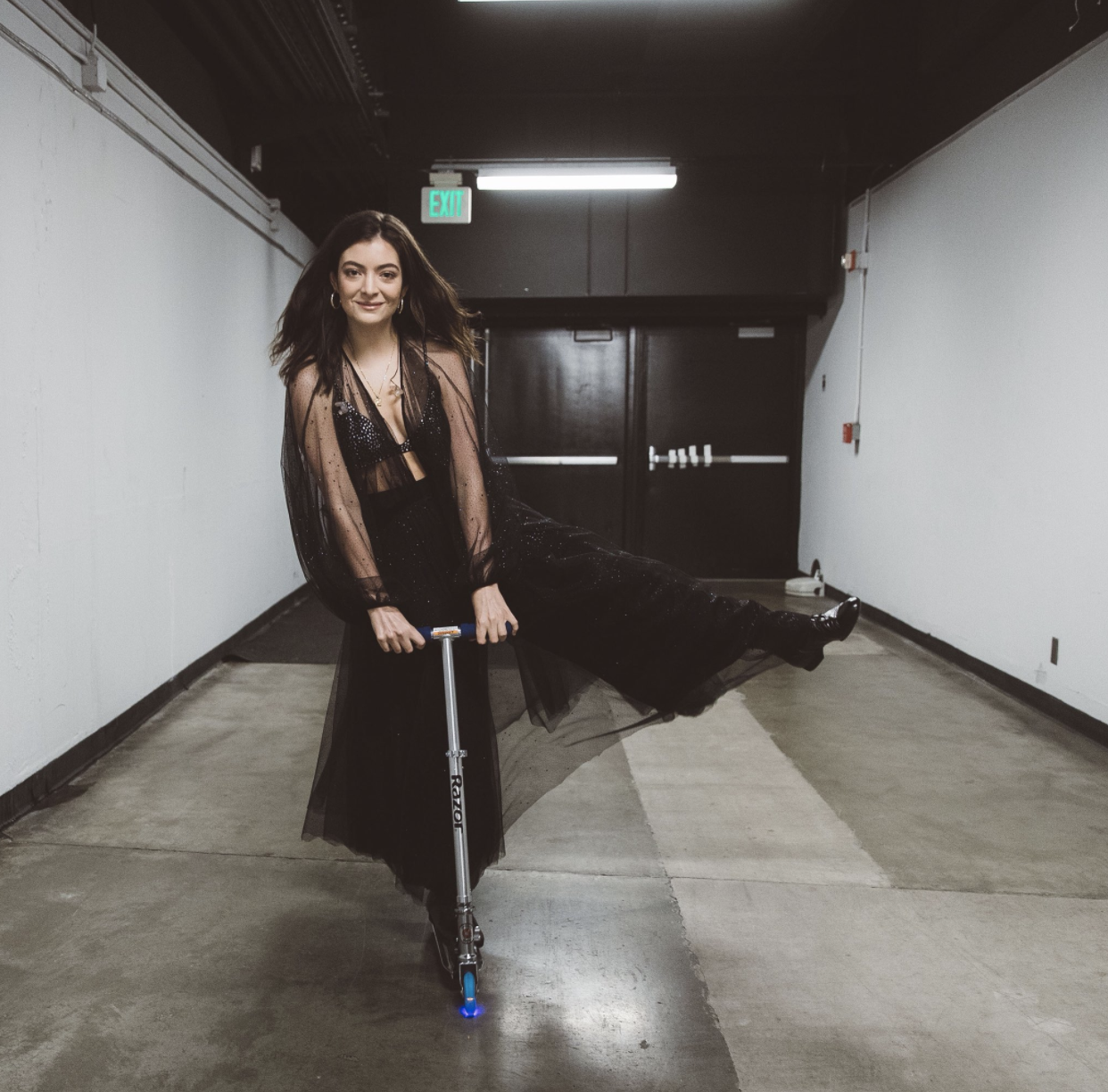 Scooter Babe | Scrolller