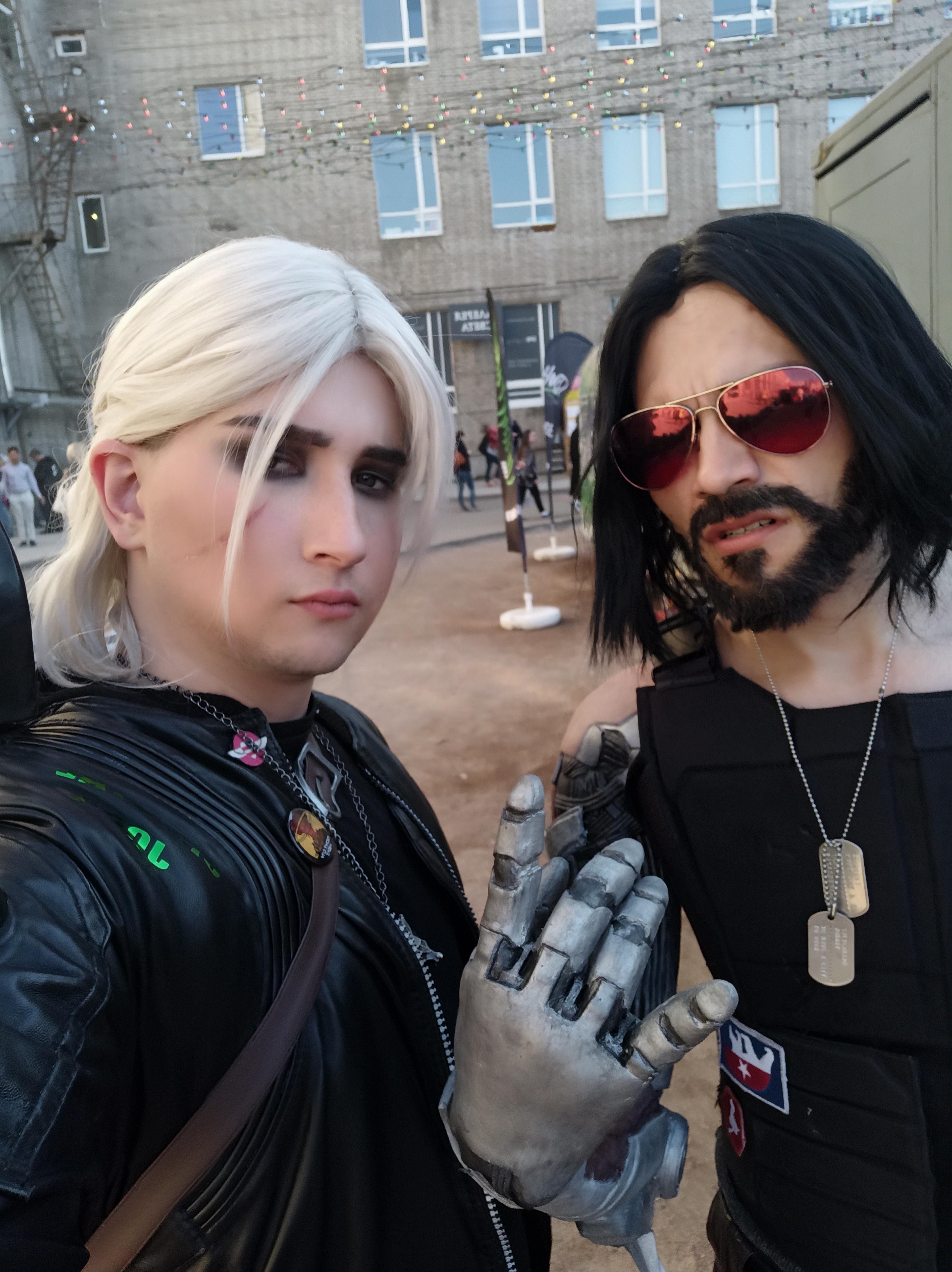 [self] Cyber Ciri x Johnny Silverhand by Batsausage & Alexwolf_cosplay | Scrolller