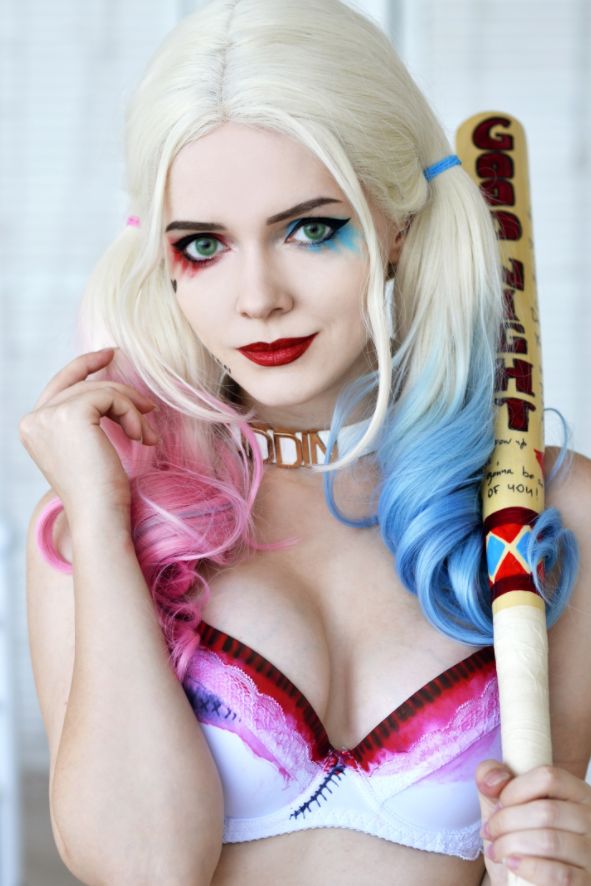 [SELF] Evenink_cosplay as Harley Quinn | Scrolller