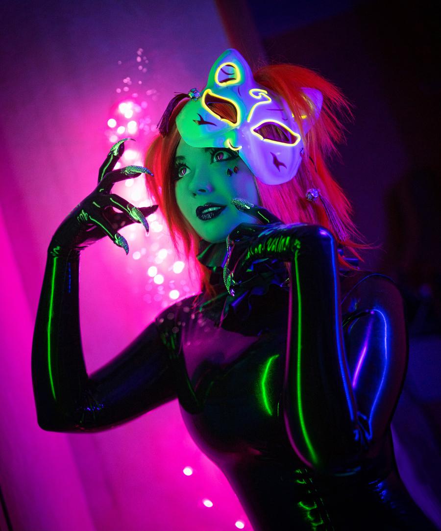 [self] NEON KITSUNE by Violet_Spider | Scrolller