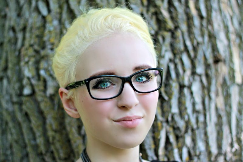 [Self] pale with a now platinum pixie! | Scrolller