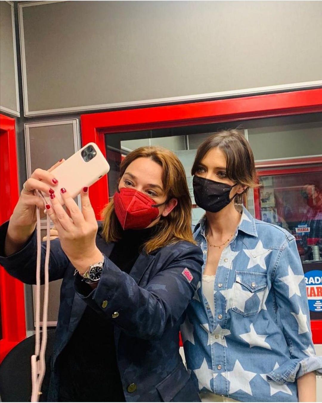 Selfies En Los Tiempos del Covid | Scrolller