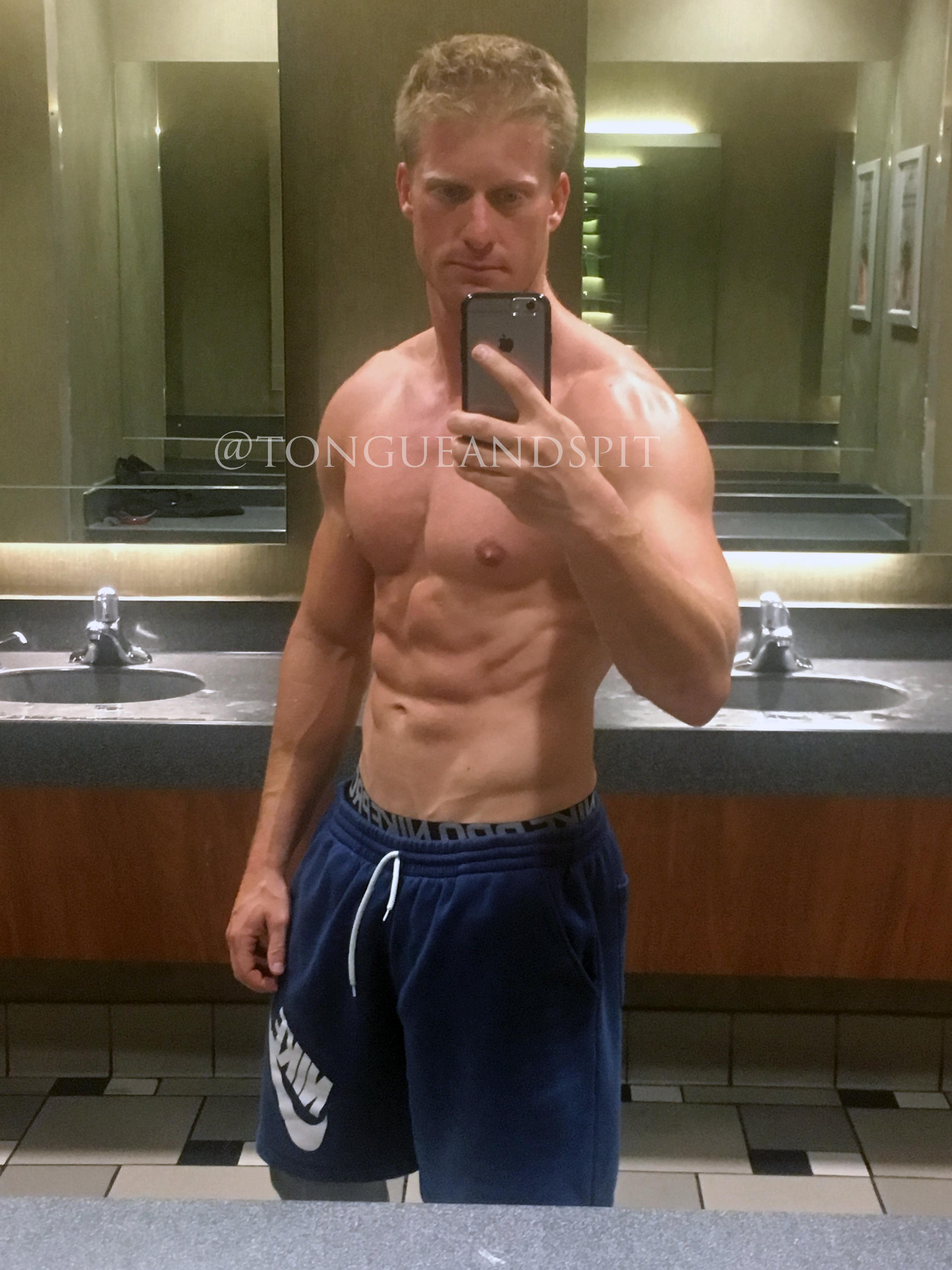 Sexy Blonde Hunk | Scrolller