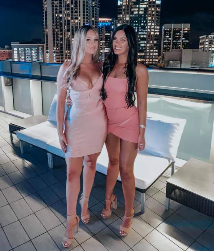 Sexy Duo | Scrolller