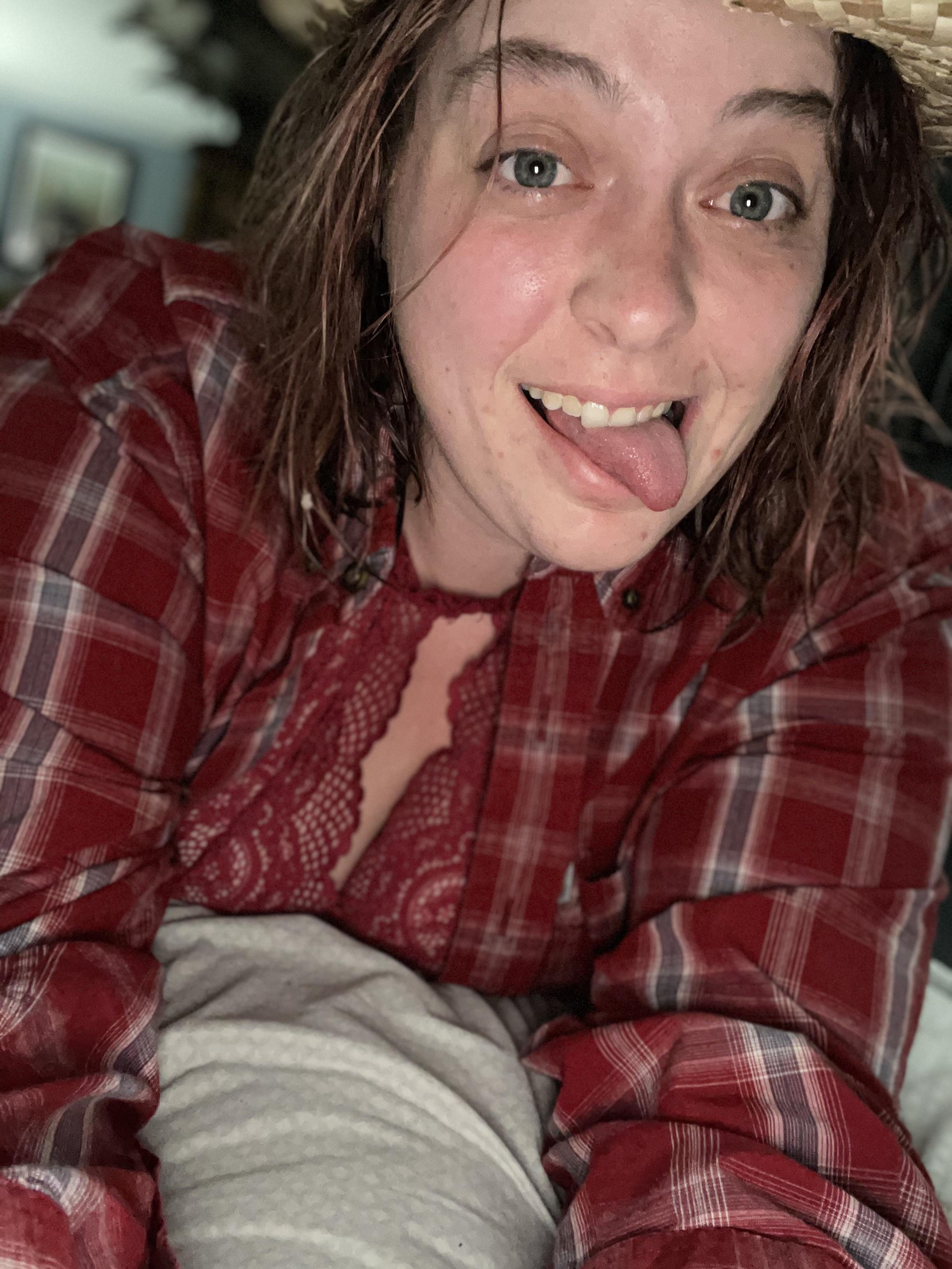 Sexy Farmer who knows how to ride 😜🥰 | Scrolller