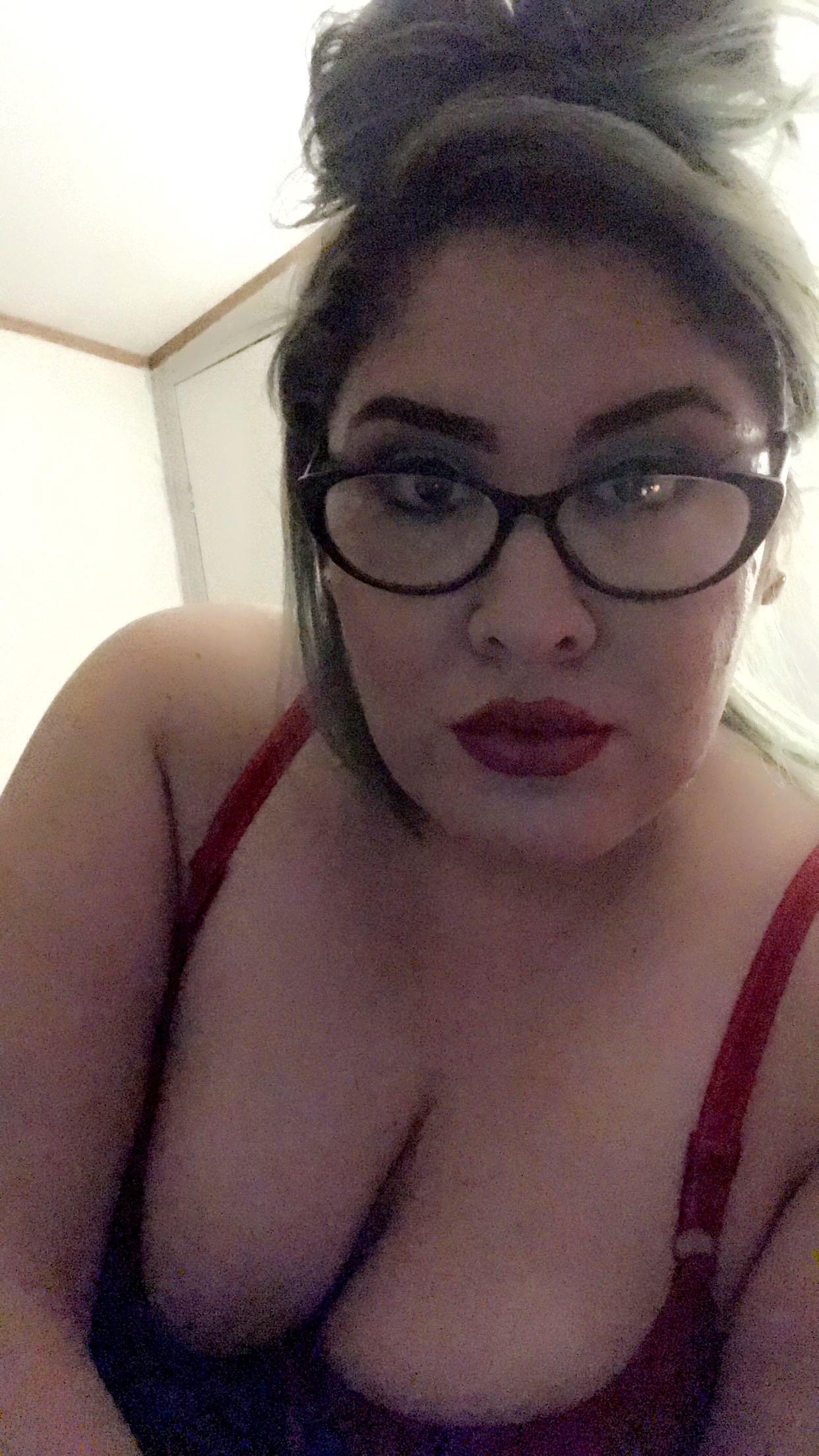 Sexy librarian for you ... yes ?? 🤔🤔 | Scrolller