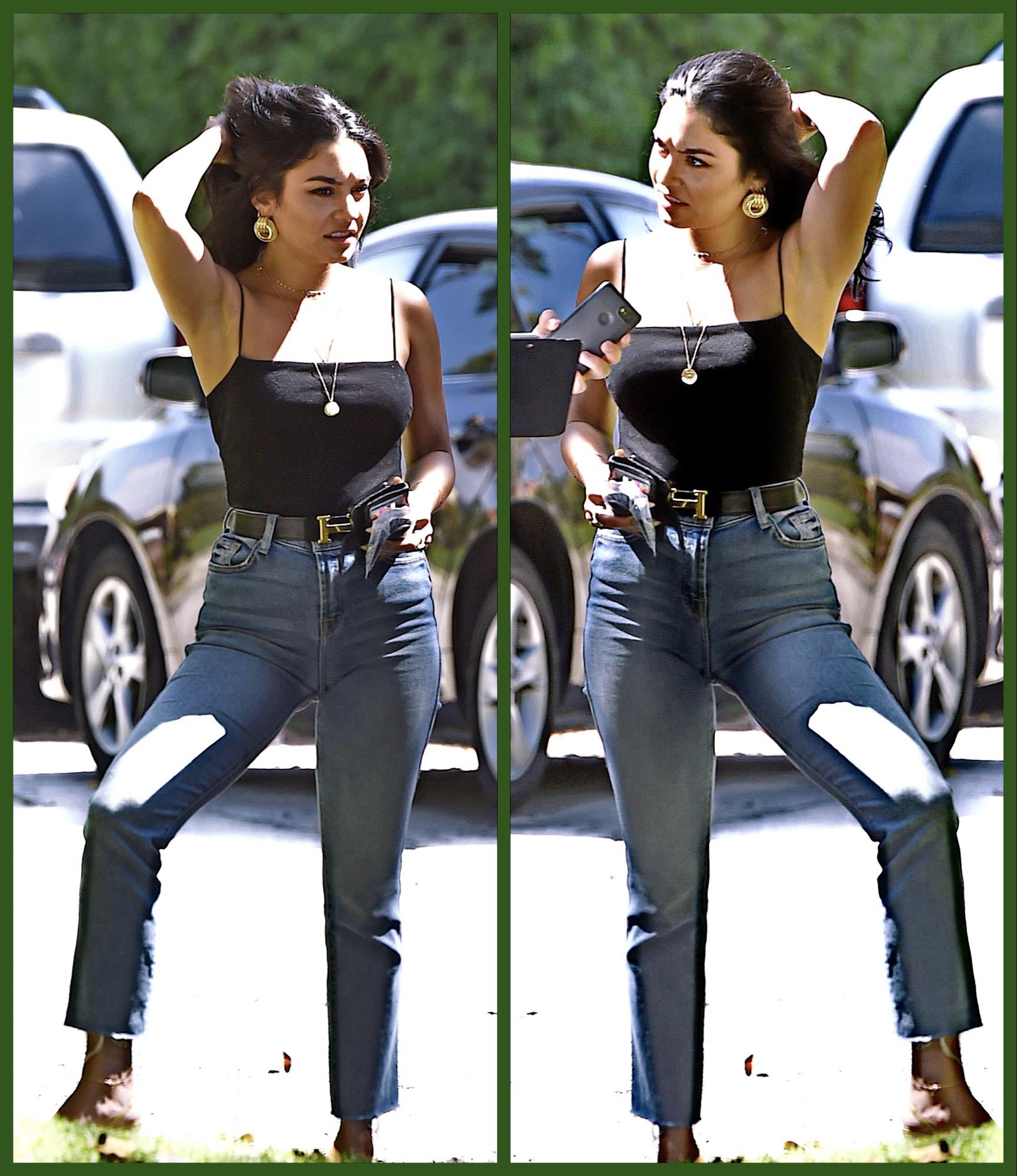 Sexy pose... | Scrolller