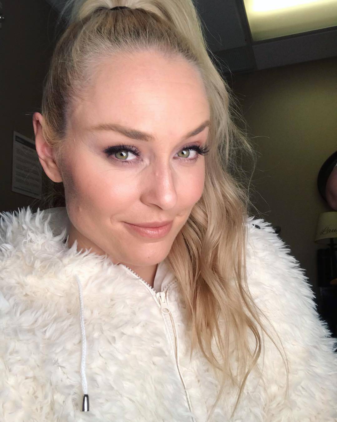 Sexy Selfie Scrolller