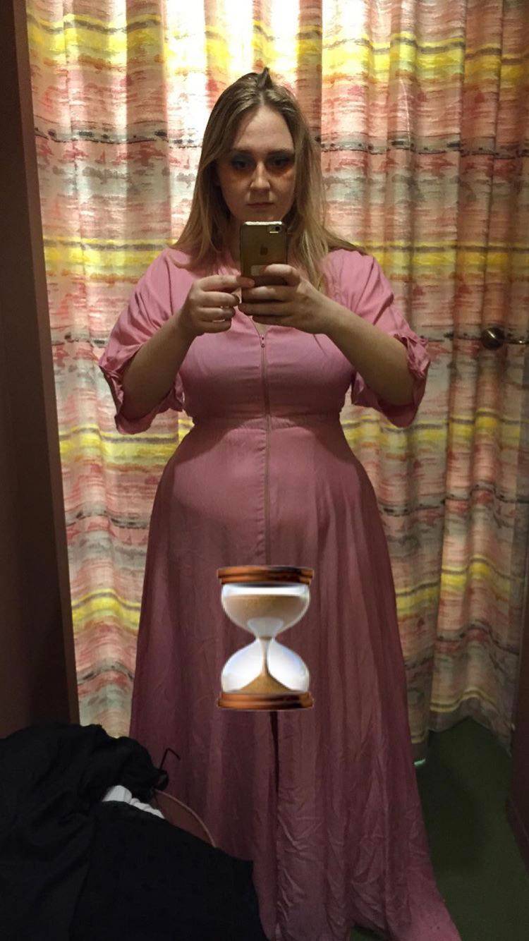 Sfw hourglass :-) OC Model | Scrolller