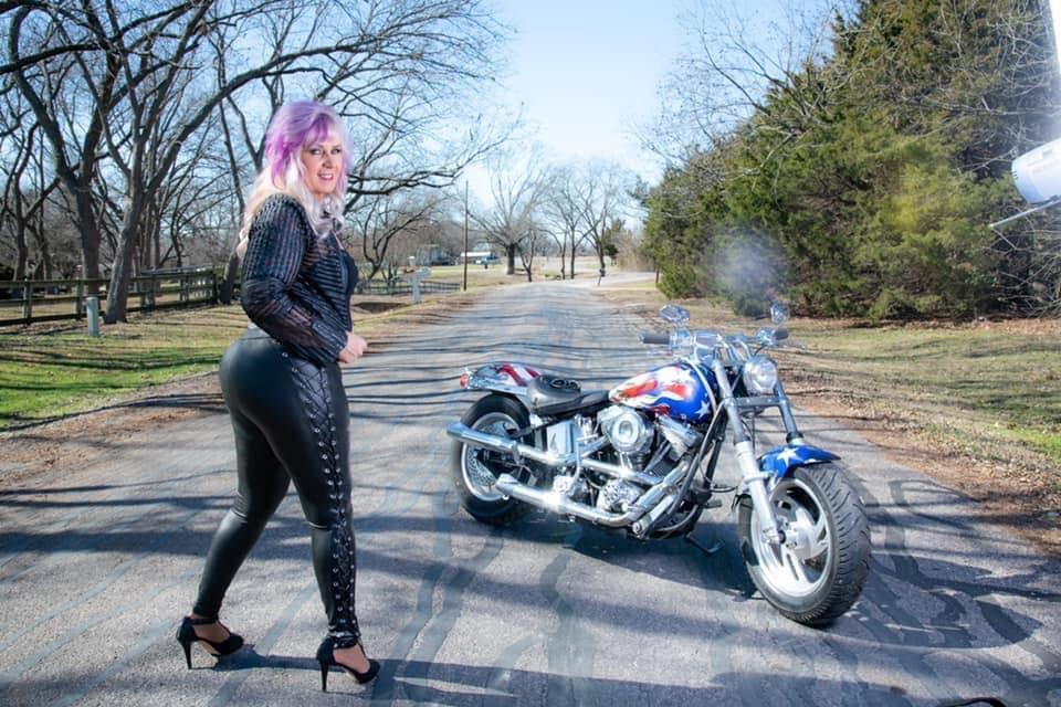 She Can Ride it | Scrolller