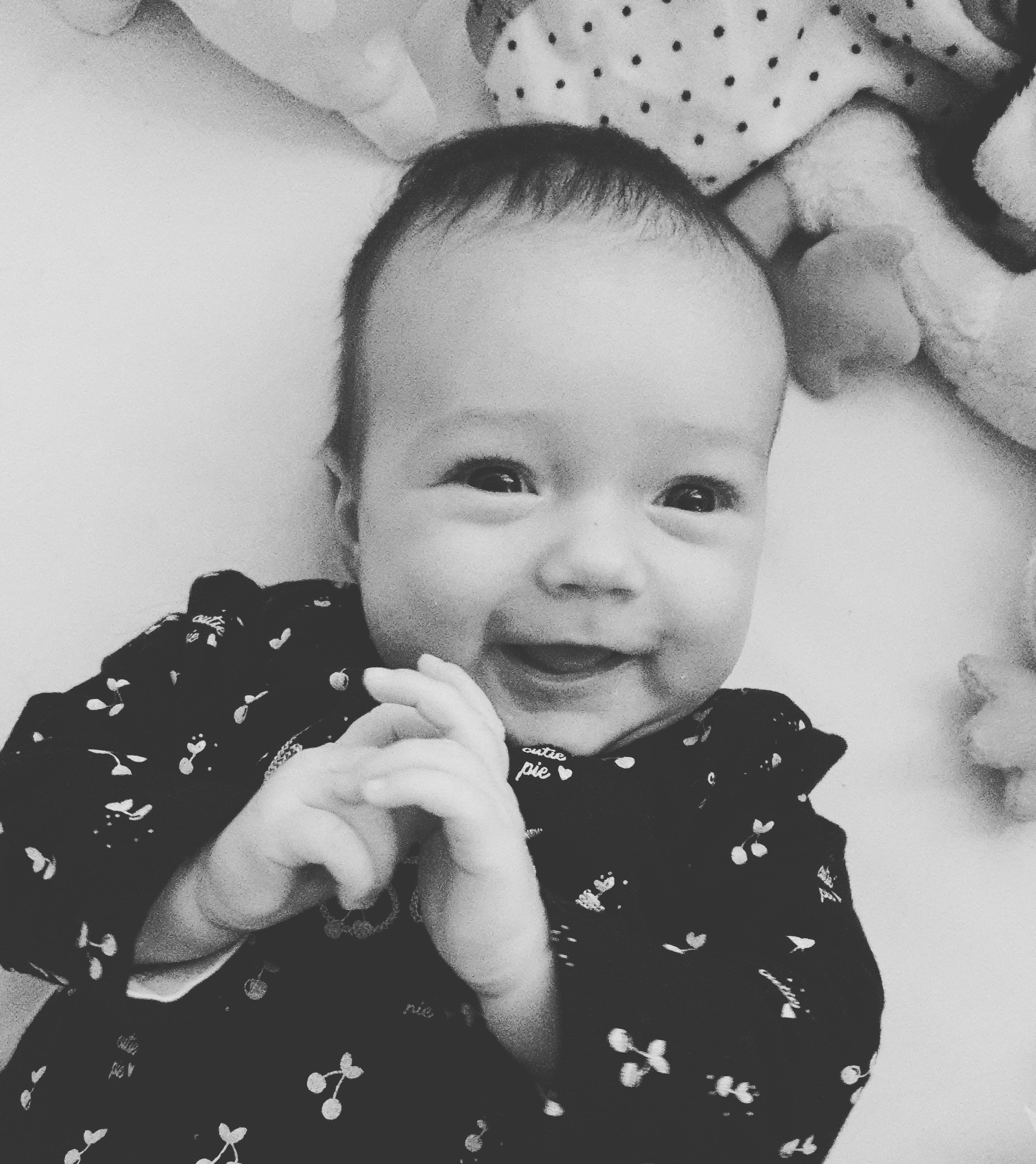 She is bringing so much love, jo q and happiness. My dear baby girl Anne. 2,5 months. | Scrolller