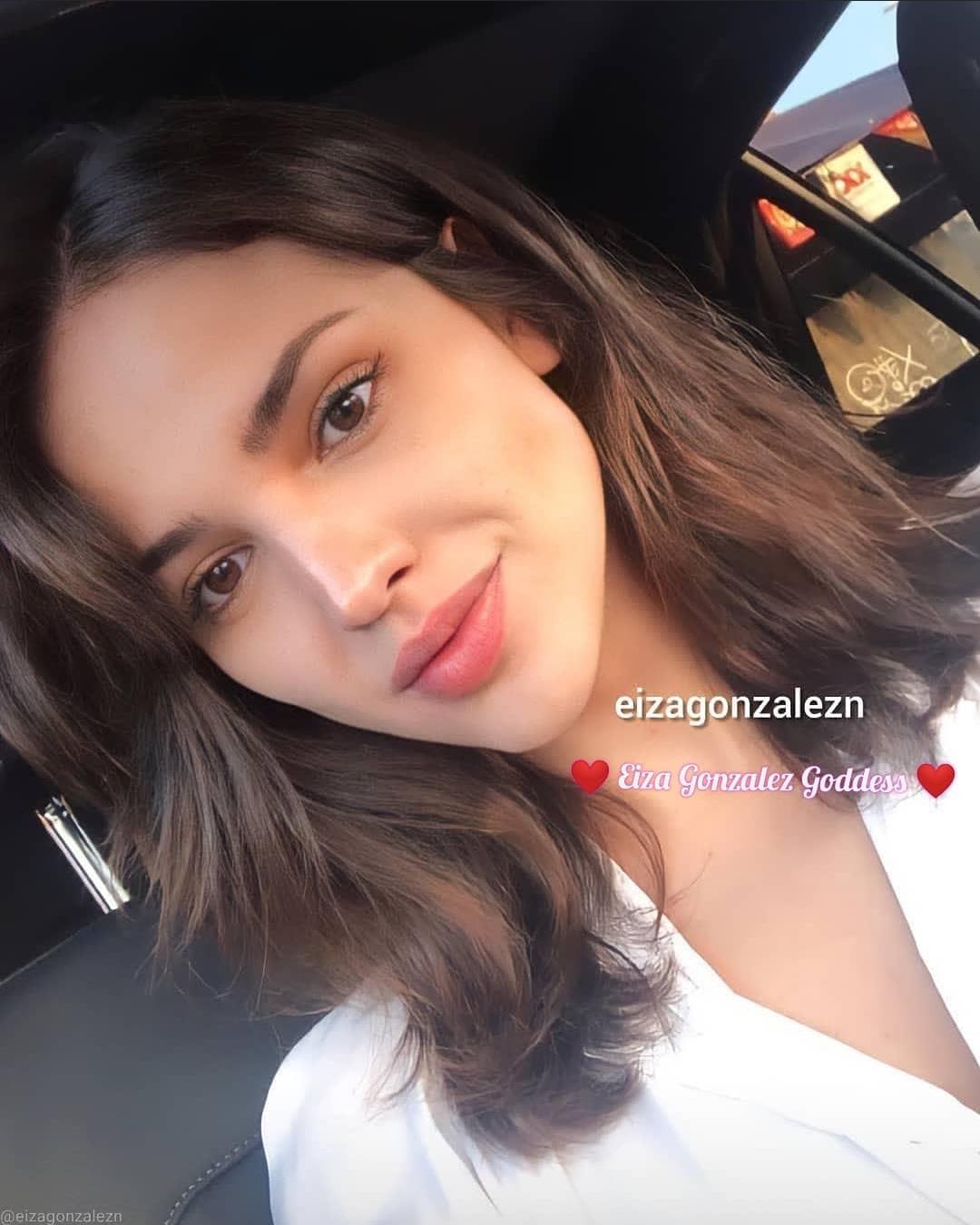 She looks amazing | Scrolller