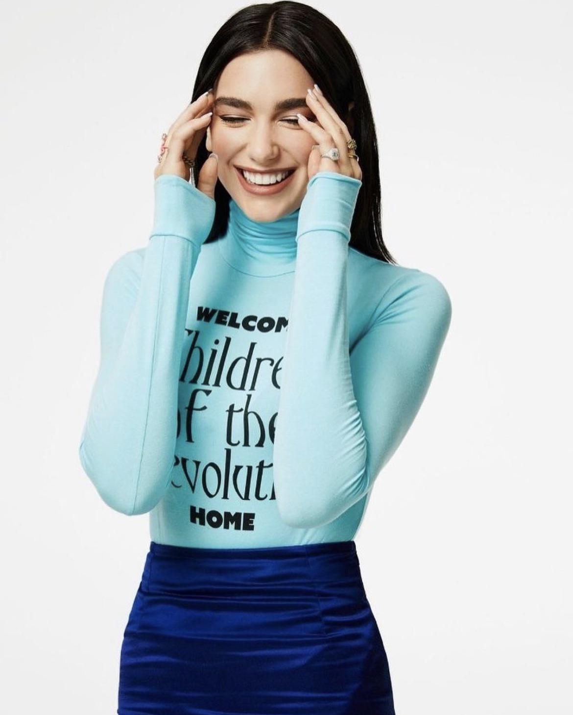 She Looks So Cute Here Scrolller 8061