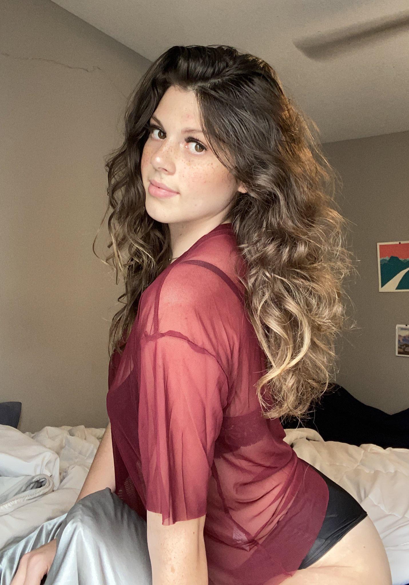 Sheer. (twitter: @cal_gif) | Scrolller